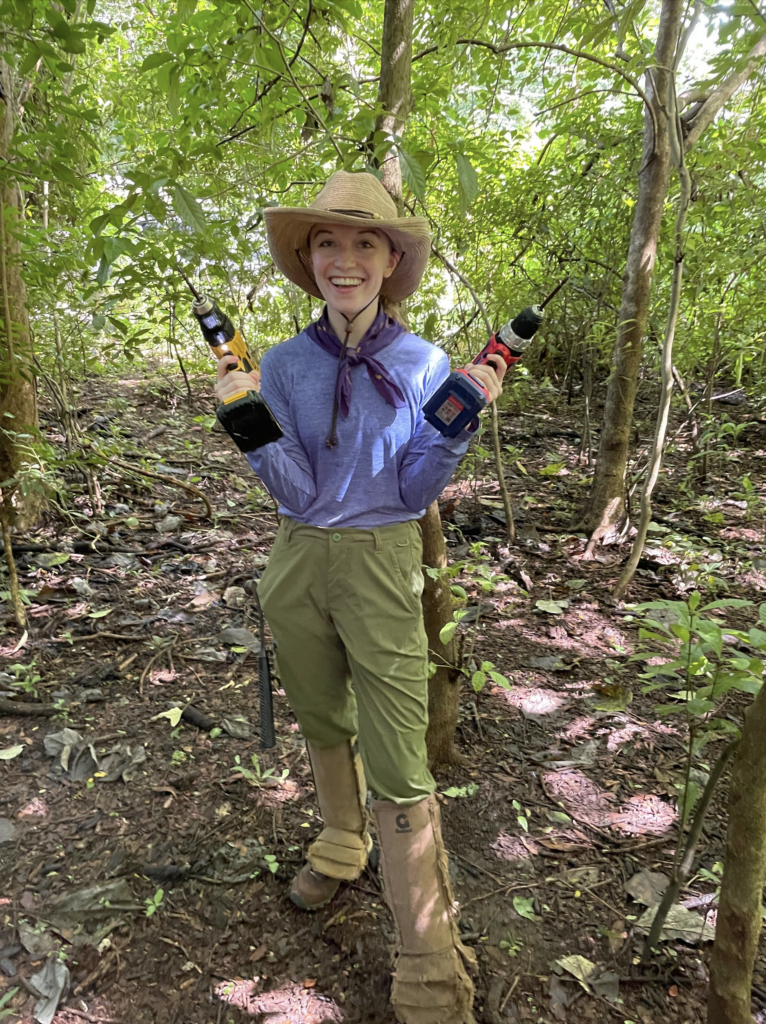 Elizabeth Whiteside - Anthro Primatology @ Emory